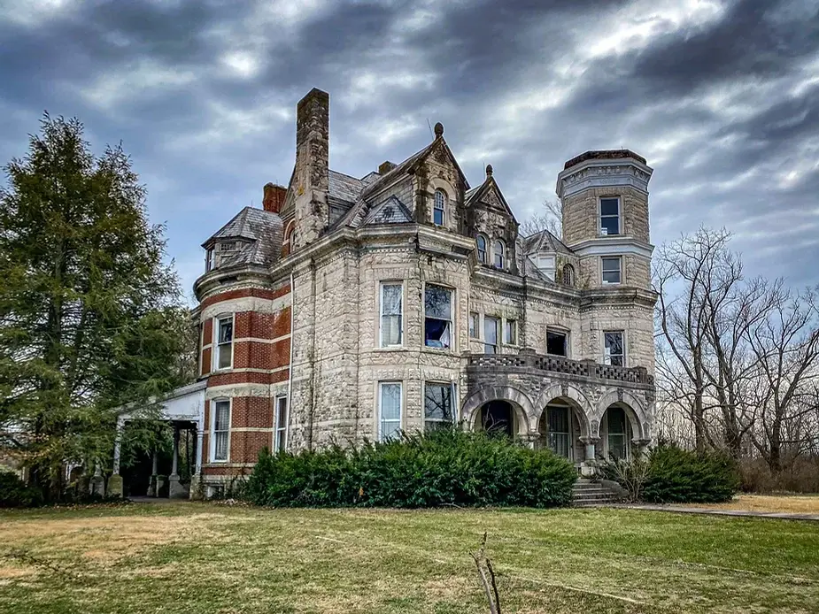 Abandoned Kentucky Gilded Age Castle Finds Buyer Abandoned Kentucky Gilded Age Castle Finds Buyer