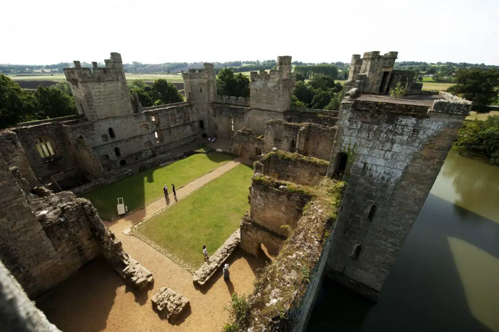 The Abandoned Bodiam Castle: A Glimpse into History and Mystery