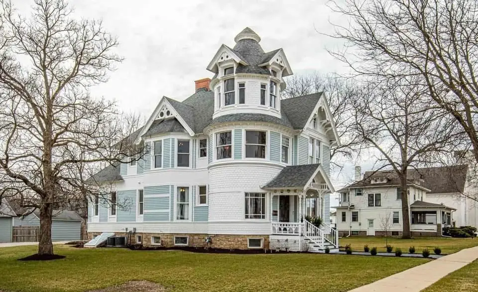 1883 Victorian In Brodhead Wisconsin