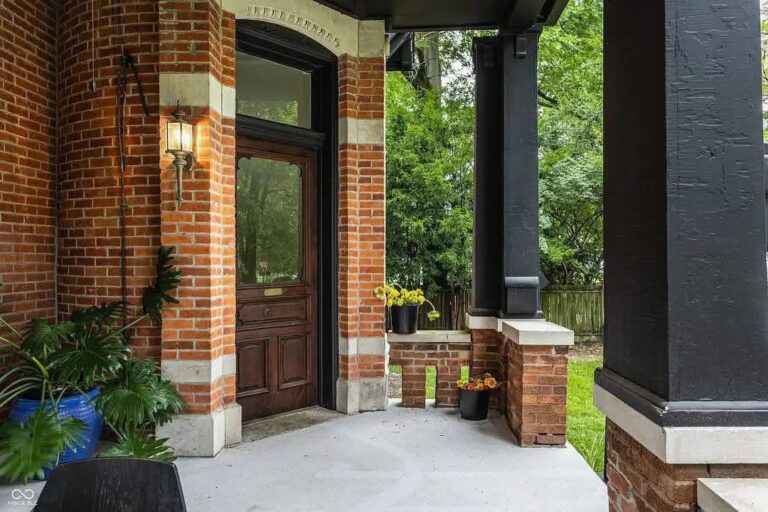A lot of house for the money! Check this lovely exterior! Circa 1876 in ...